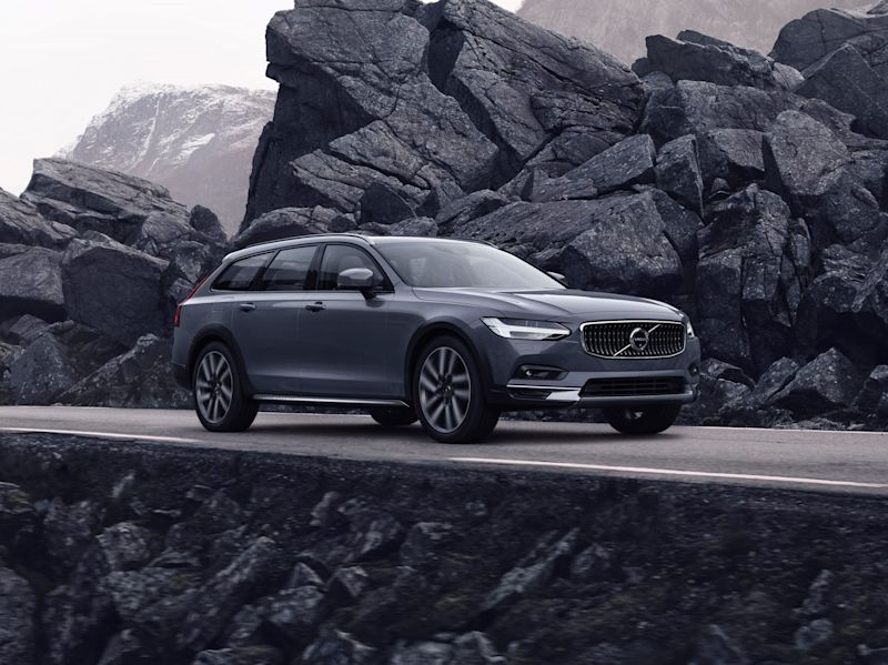 2024 Volvo V90 Cross Country test drive review | KSL Cars Resources