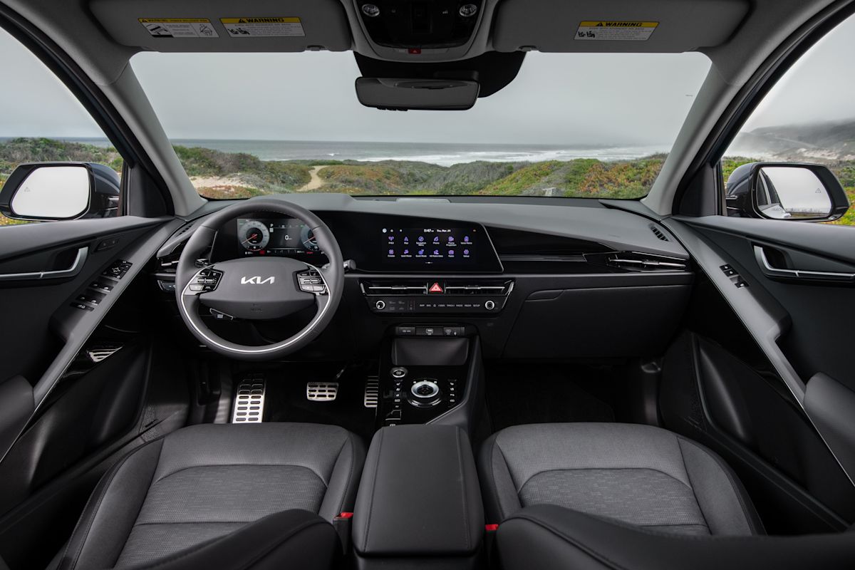 2023 Kia Niro SX Touring test drive review | KSL Cars Resources